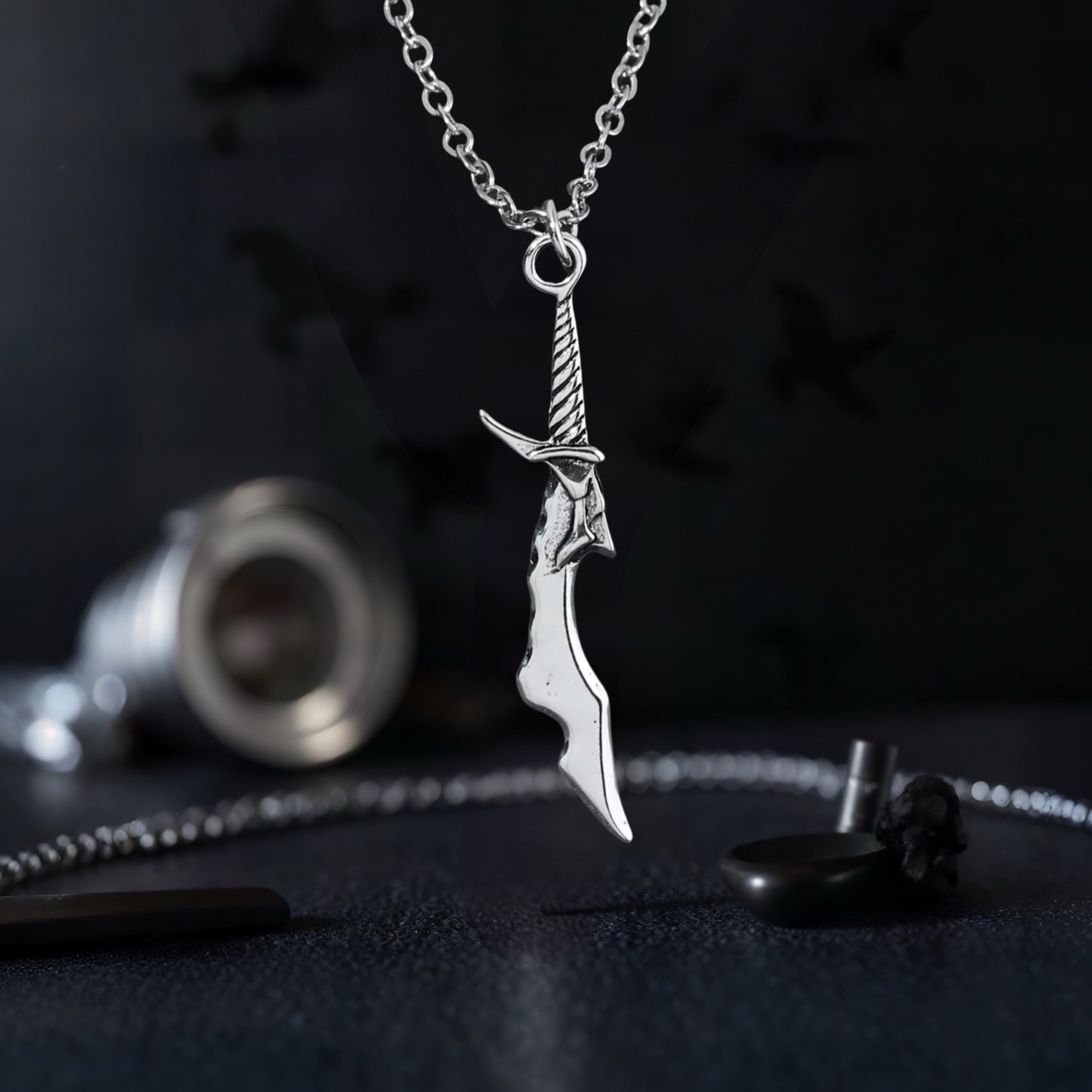 Sung Jin Woo's Dagger- Chain Necklace – Shonen Forge
